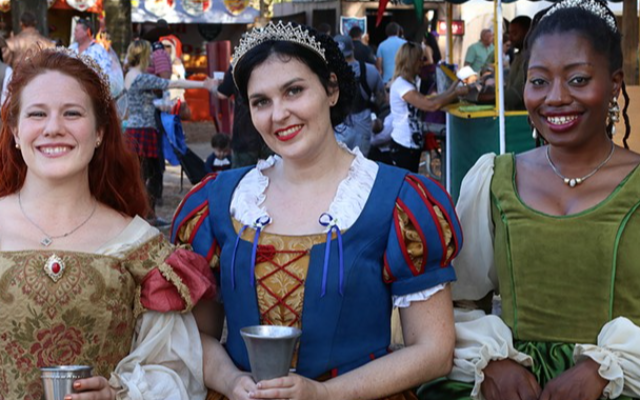 Florida Renaissance Festival: The Wonderful World of Wenches – A ...